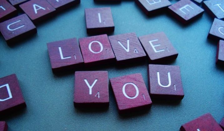 120 Romantic Love Text Messages For Him or Her